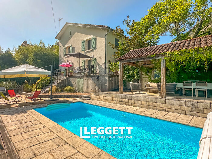 Maison à vendre - Brantôme - 10 pièces - 3 chambres