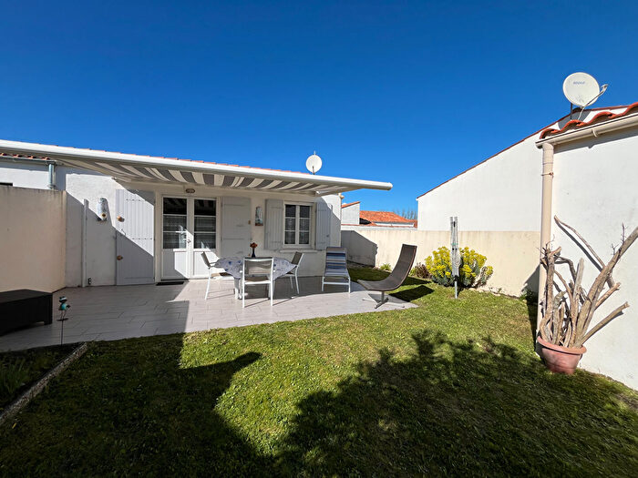 Maison à vendre - Saint-Denis-dOléron - 3 pièces - 2 chambres