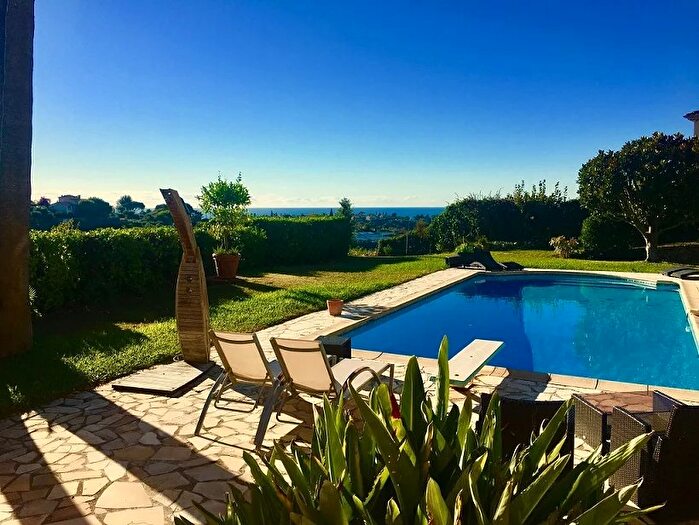 Appartement à louer - Cagnes-sur-Mer - 1 pièce