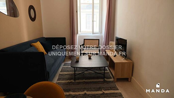 Appartement à louer - Marseille er , Saint-Charles - 2 pièces - 1 chambre