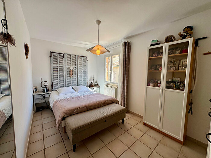 Maison 5 pièces à Seillons-Source-dArgens, à vendre