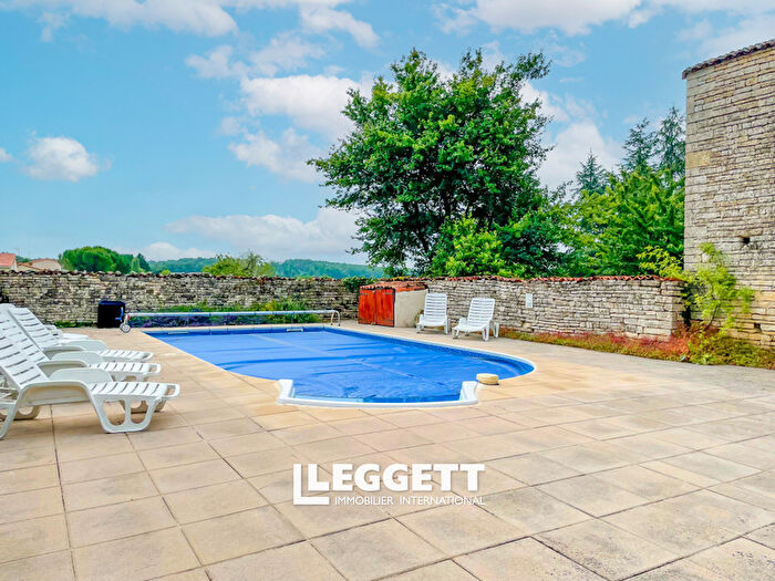 Maison à vendre - Fouqueure - 4 pièces - 3 chambres