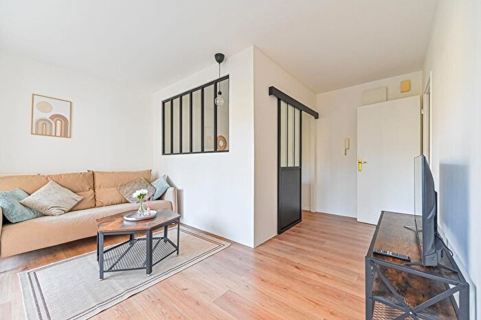 Appartement à louer - Clichy, Berges de Seine, Beaujon - 2 pièces - 1 chambre