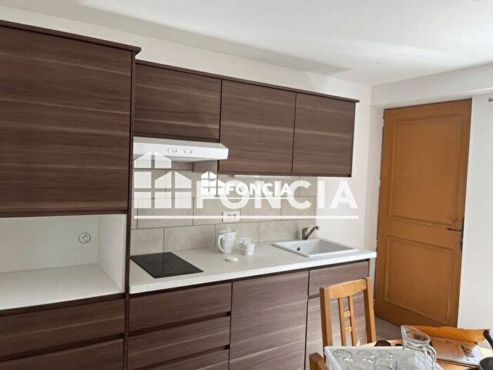 Appartement à louer - Sud, Vizille - 1 pièce