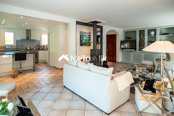Maison 8 pièces à vendre à Neuvecelle