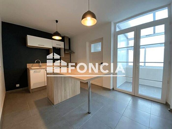 Appartement à louer - Est, Mainvilliers - 3 pièces - 2 chambres