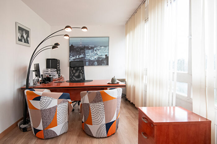 Nanterre, Parc Nord : Appartement 2 pièces à vendre