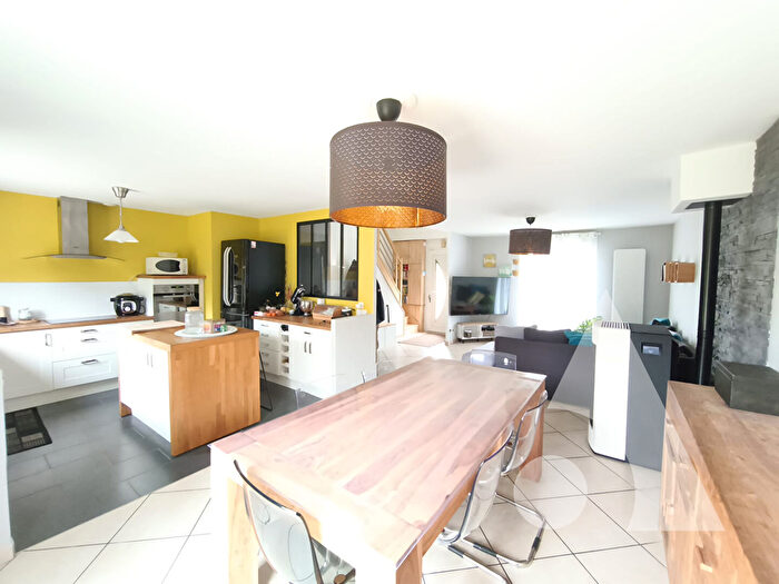 Maison à vendre - Crépy-en-Valois, Cocteau - 6 pièces - 5 chambres