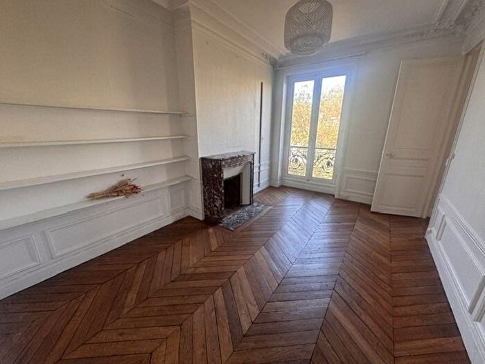 Paris 11ème, République, Saint-Ambroise : Appartement 2 pièces à louer