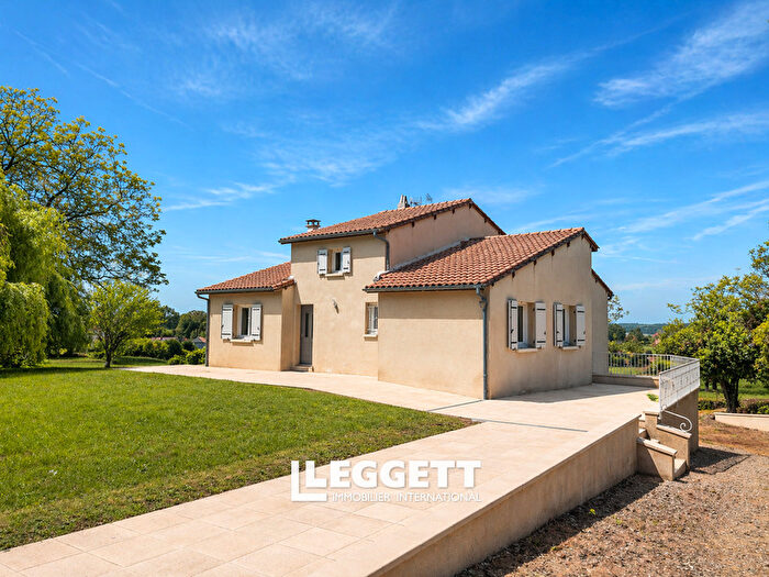 Saint-Séverin - Maison 5 pièces à vendre