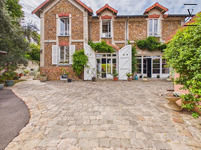 Maison 7 pièces à vendre - Lagny-sur-Marne, Saint Laurent, Hauts de Lagny