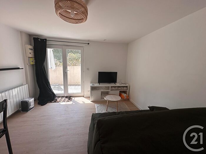 Appartement à louer - Saint-Médard-en-Jalles, Centre-ville - 1 pièce - 1 chambre