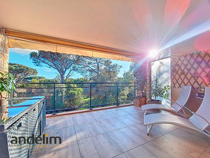 Appartement à vendre - Saint-Raphaël, Valescure, Vaulongue - 3 pièces - 2 chambres