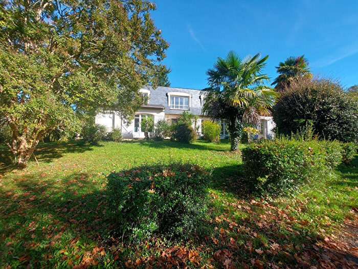 Maison à vendre - Gan - 8 pièces - 4 chambres