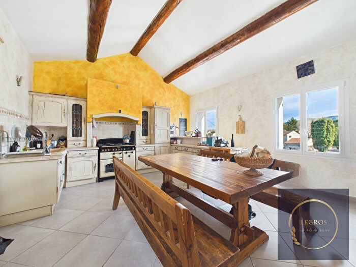 Appartement à vendre - Saint-Rémy-de-Provence - 4 pièces - 2 chambres