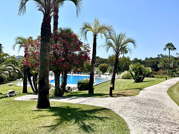 Cannes : Appartement 1 pièce à vendre