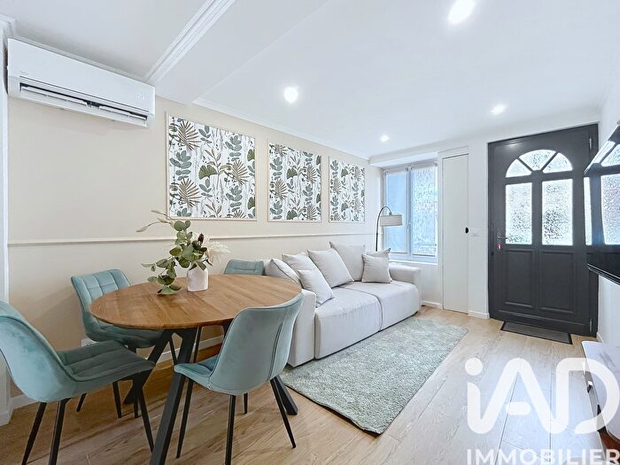 Maison 3 pièces à Villeneuve-Saint-Denis, à vendre