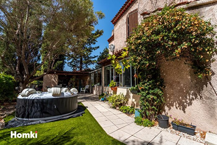 Maisons à vendre et appartements à louer - 1