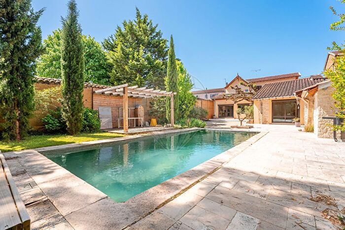 Villefranche-sur-Saône, Centre-ville : Maison 7 pièces à vendre