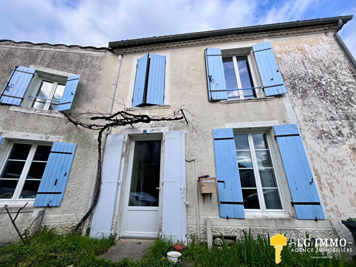 Maison à vendre - Mortagne-sur-Gironde - 3 pièces - 2 chambres