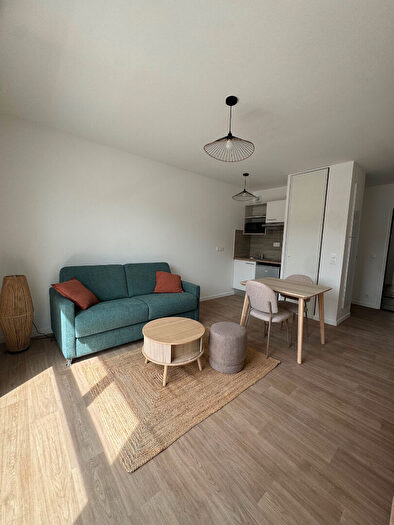 Appartement 1 pièce à louer - Reims, Courlancy, Porte de Paris, Bois d'Amour