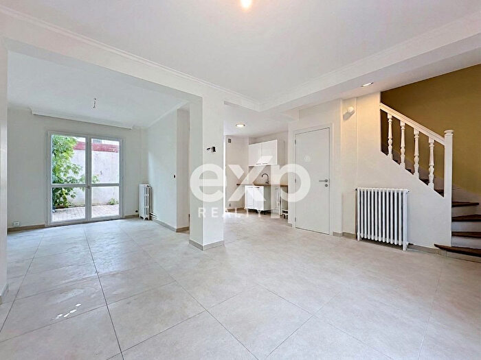 Saint-Denis, Sémard, Delaune, Guynemer : Maison 5 pièces à vendre