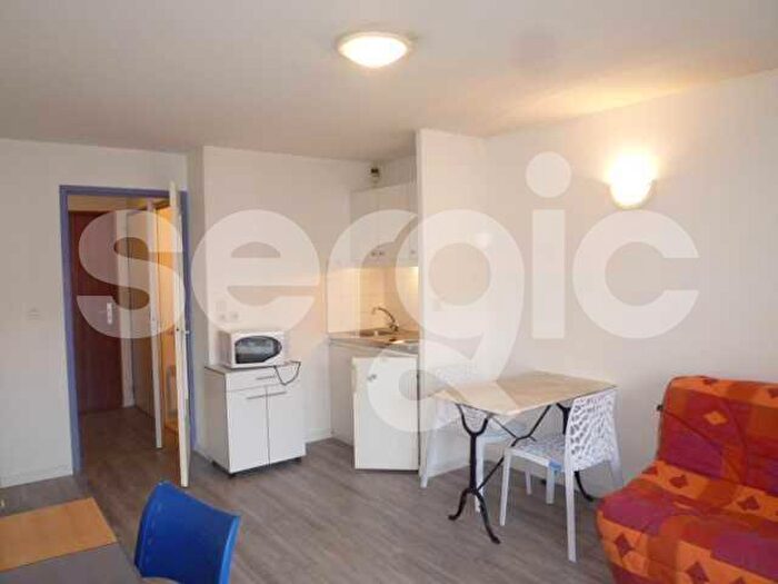 Olivet, Larry, Coin Rond, Lorette - Appartement 1 pièce à louer