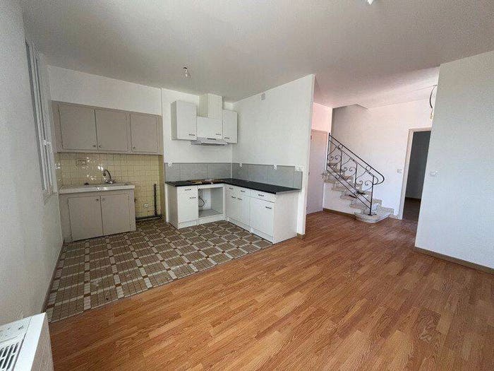 La Ventenaye-Saint Memy-Bellevue, Graulhet : Appartement 2 pièces à louer