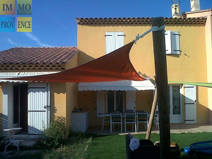Maison 4 pièces à louer à Pertuis, Centre-ville, Fours à Chaux, Claret