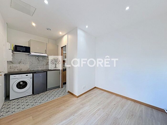 Montreuil, Centre-ville : Appartement 1 pièce à vendre