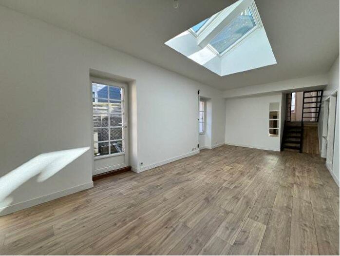 Appartement à louer - Centre, Châteaubriant - 3 pièces - 2 chambres