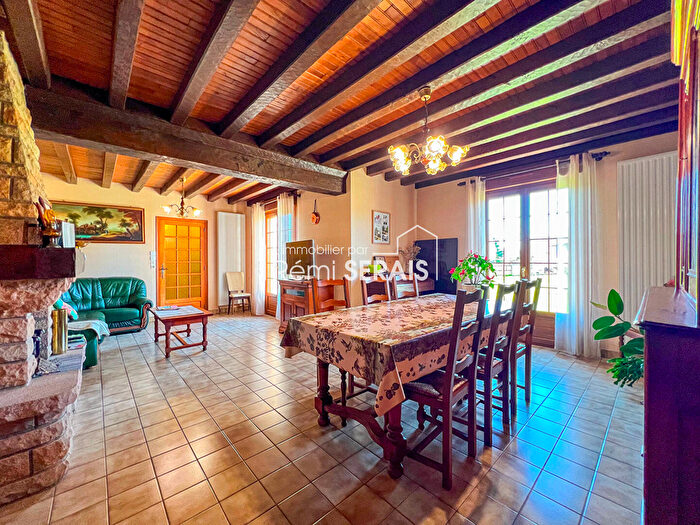 Maison 5 pièces à vendre à Messei