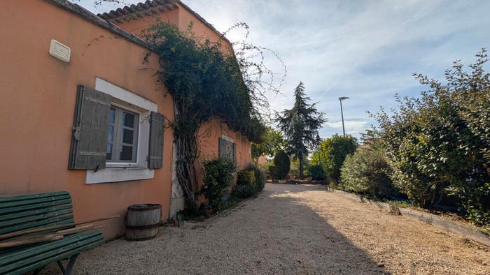 Maison 7 pièces à vendre à Saint-Saturnin-lès-Apt