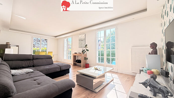 Maison 6 pièces à vendre à Chartres