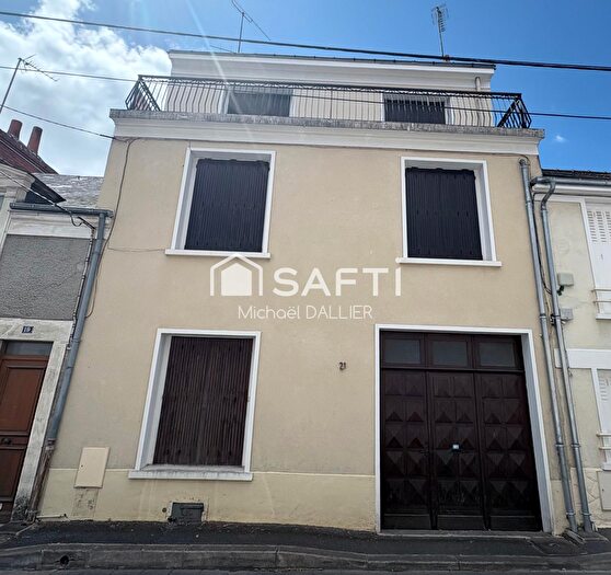 Maison 6 pièces à Châteauroux, Cré, La Loge, Les Grands Champs, Les Méraudes, Touvent, à vendre