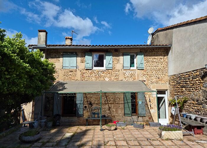 Maison 10 pièces à vendre à Chantemerle-les-Blés