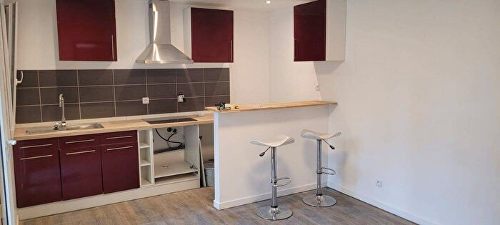 Centre Ville, Noyon : Appartement 2 pièces à louer