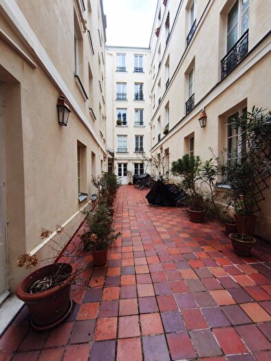 Appartement à louer - Lorette-Martyrs, Paris ème arrondissement - 1 pièce