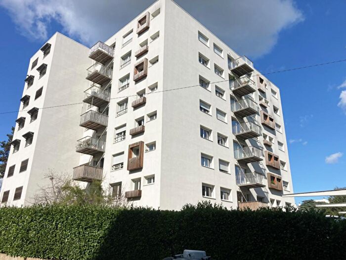 Appartement à vendre - Écully, Centre-ville - 5 pièces - 3 chambres