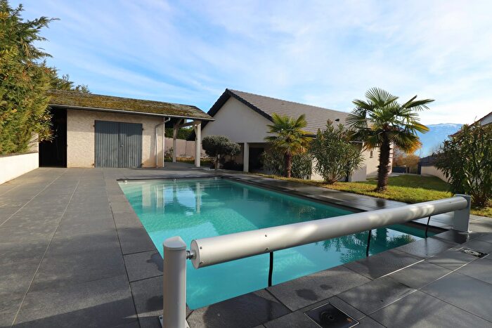 Maison à vendre - Charnècles - 4 pièces - 3 chambres