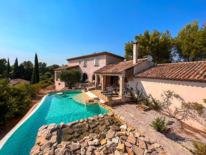 Maison à vendre - Poussan - 7 pièces - 6 chambres