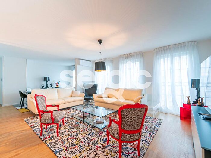 Appartement à vendre - Serris - 9 pièces - 4 chambres