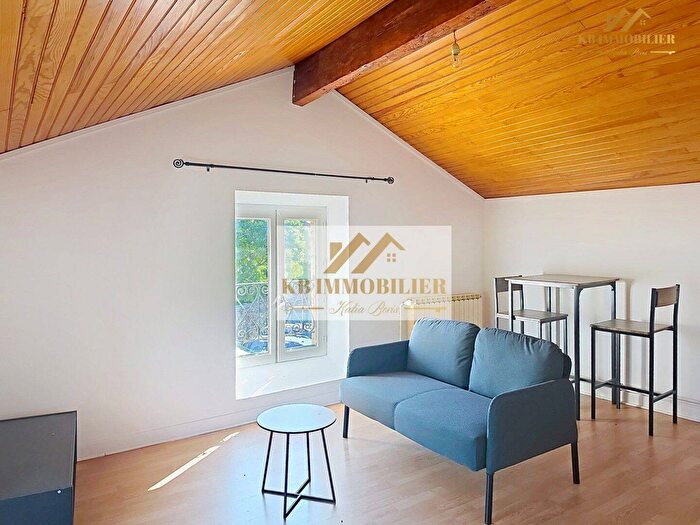 Appartement 2 pièces à Chaumette-Ouvèze-Rive Gauche, Privas, à louer