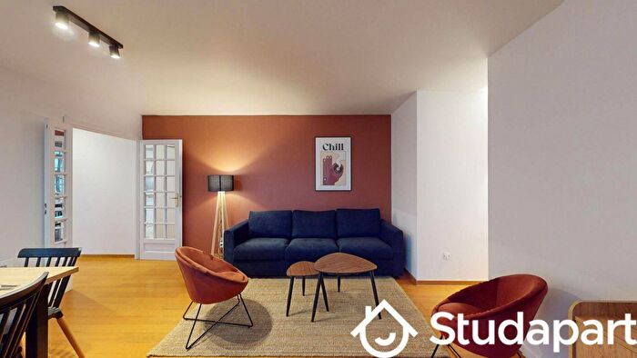 Appartement à louer - Bobigny - 1 pièce - 2 chambres