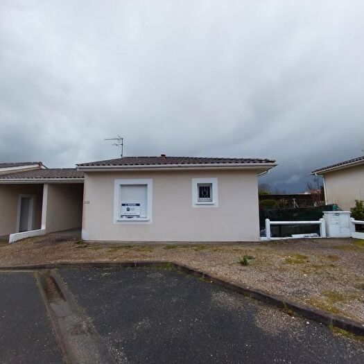 Maison à vendre - Saint-Savin - 2 pièces - 1 chambre