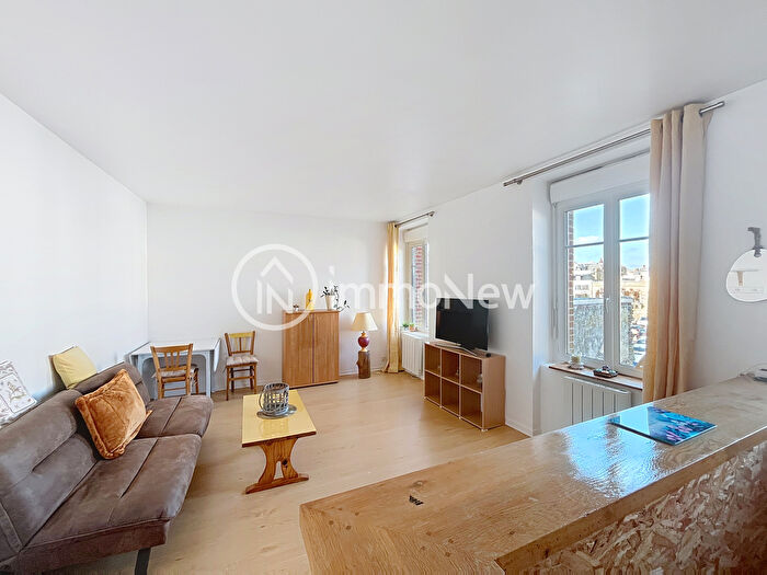 Appartement à louer - Granville, Centre-ville - 2 pièces - 1 chambre