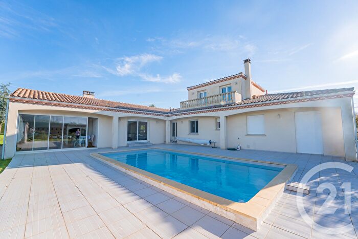 Maison à vendre - Saujon - 8 pièces - 4 chambres