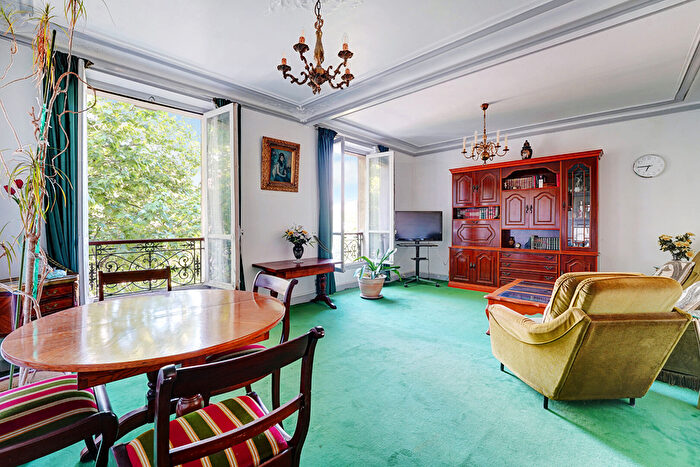 Paris 18ème, Simplon, Poissonniers : Appartement 4 pièces à vendre