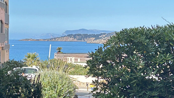 Appartement à vendre - Six-Fours-les-Plages, Font de Fillol, Rayolet, Le Brusc - 2 pièces - 1 chambre