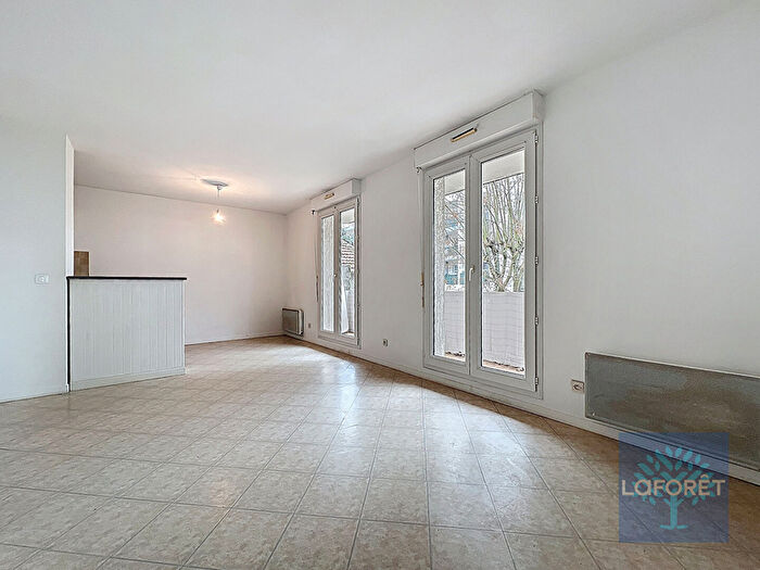 Appartement à vendre - Noisy-le-Grand, Centre-ville - 1 pièce